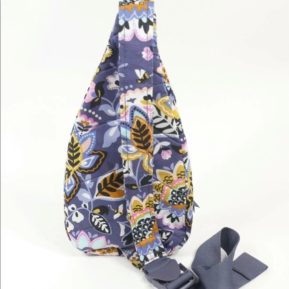 Vera Bradley | Bags | Vera Bradley Charmont Meadow Essential Compact ...